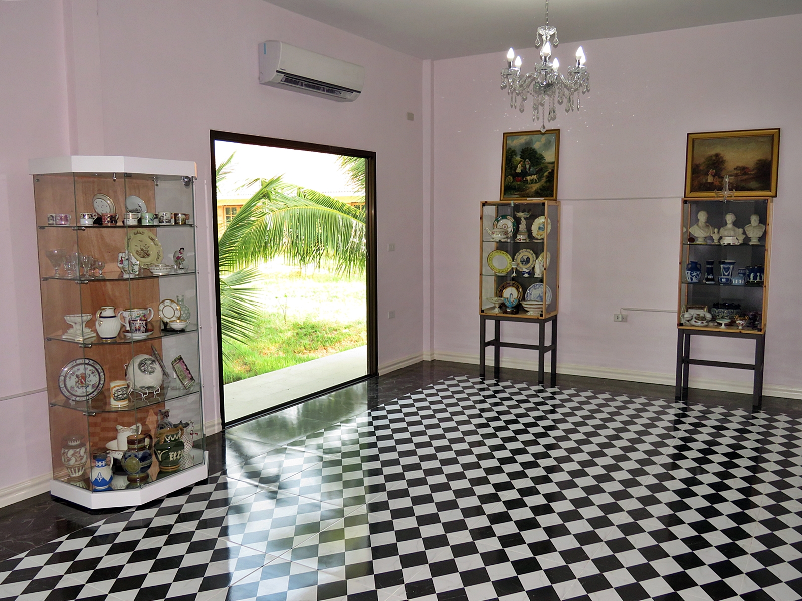 The Collection – Baan Dong Bang Museum and Education Centre